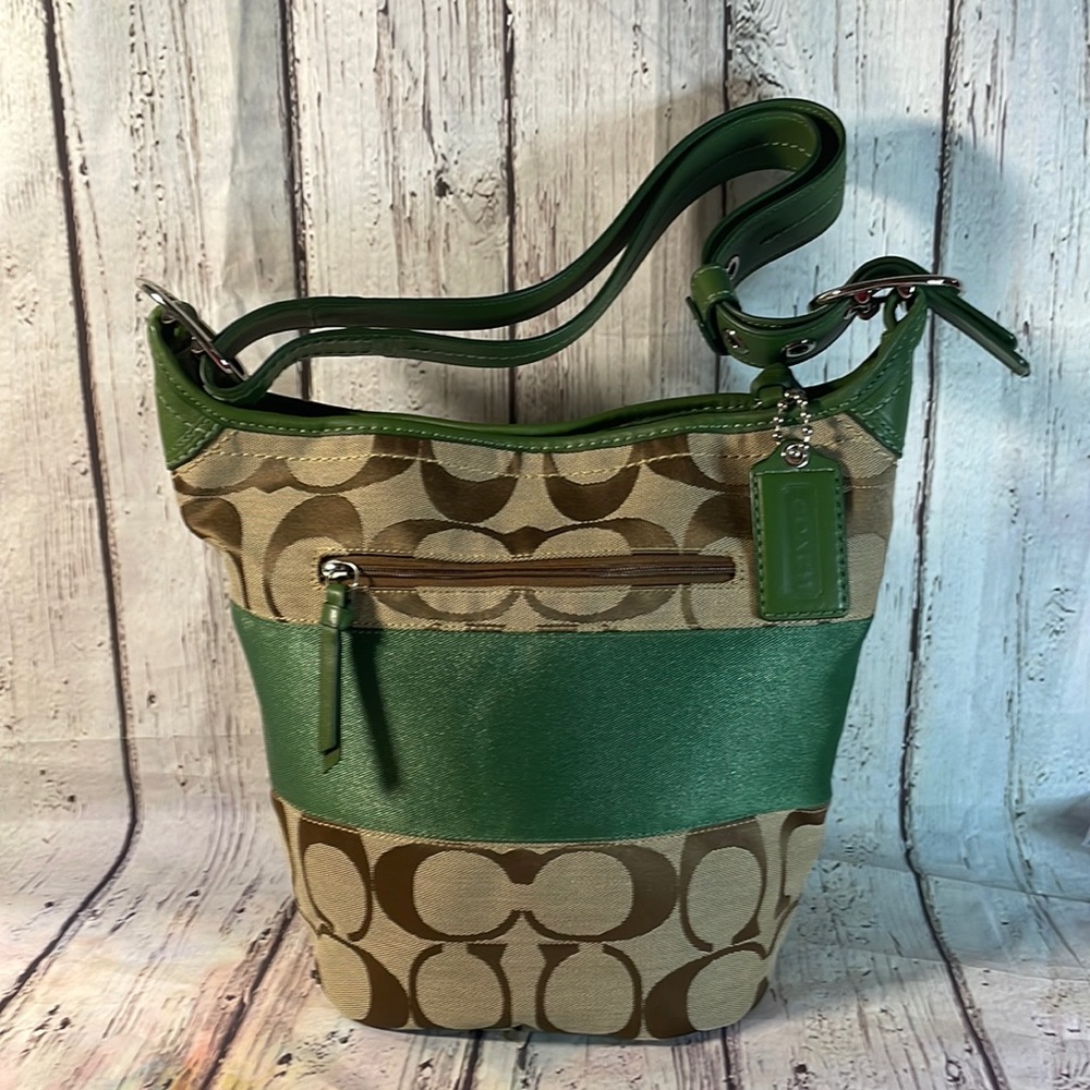 Coach Bucket Bag - Gem